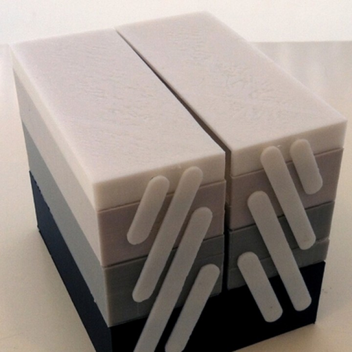 3D Printable Foldable toolbox by ShaoHua.Liu