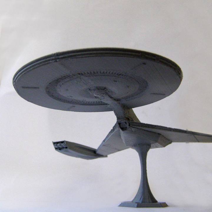 3D Printable star trek uss discovery ncc 1031 by Rafael Lacerda