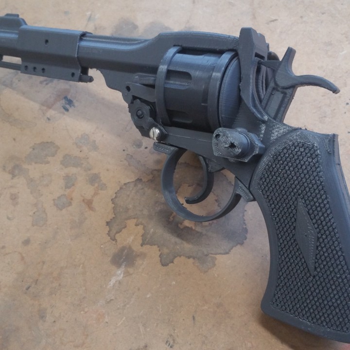 3D Printable Bioshock Pistol by Daniel Lilygreen