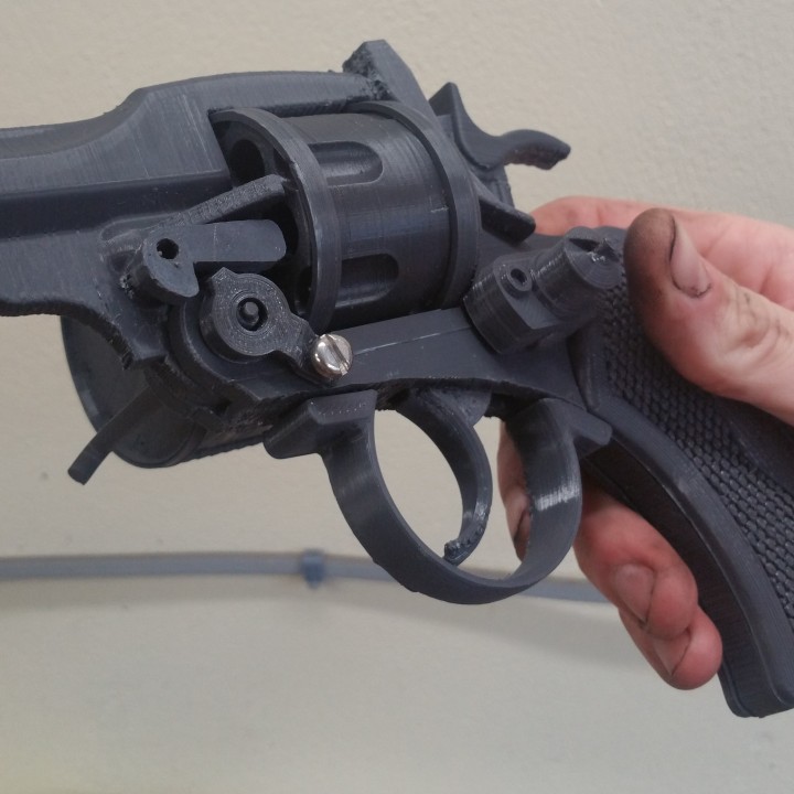 3D Printable Bioshock Pistol by Daniel Lilygreen