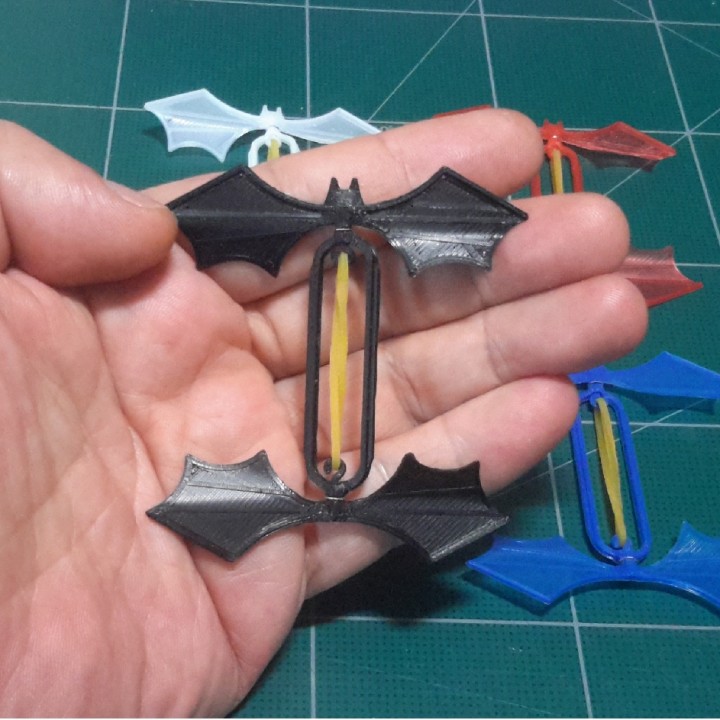 3D Printable Rubber Band-Powered Flying Bat by Maeng Hyo Cho