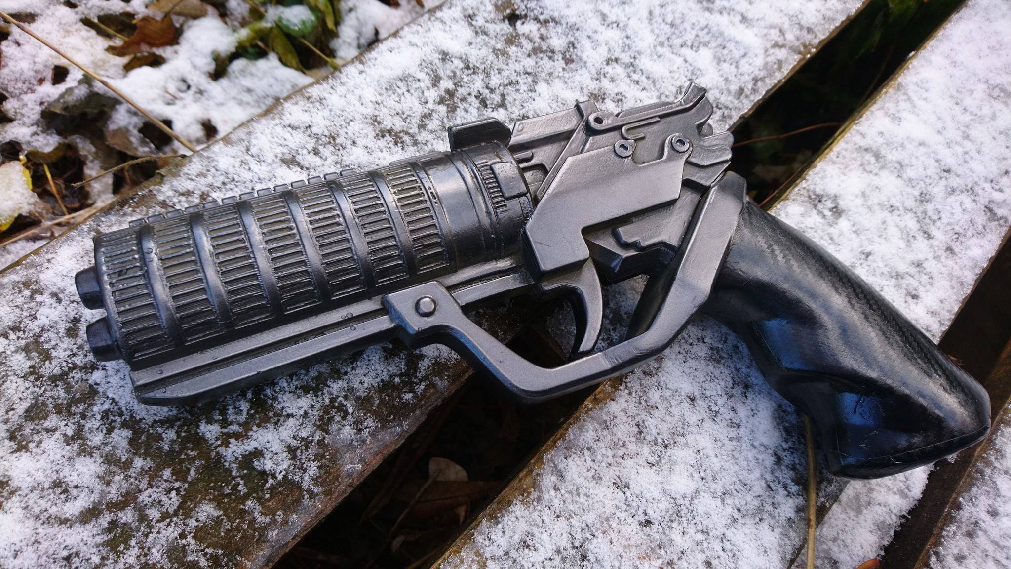 3D Printable Blade Runner 2049 K's Pistol by Ethan Lieberman