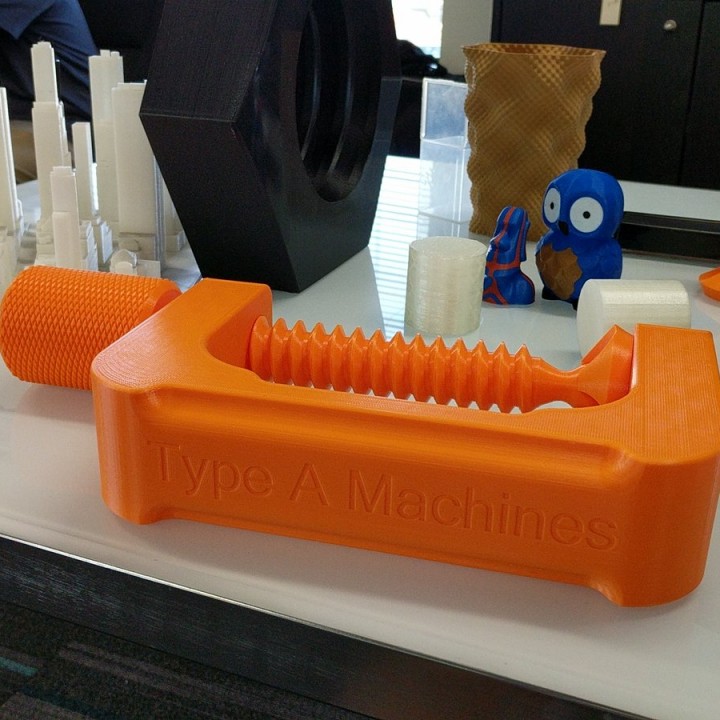 3D Printable Great Big G-clamp by Andrew