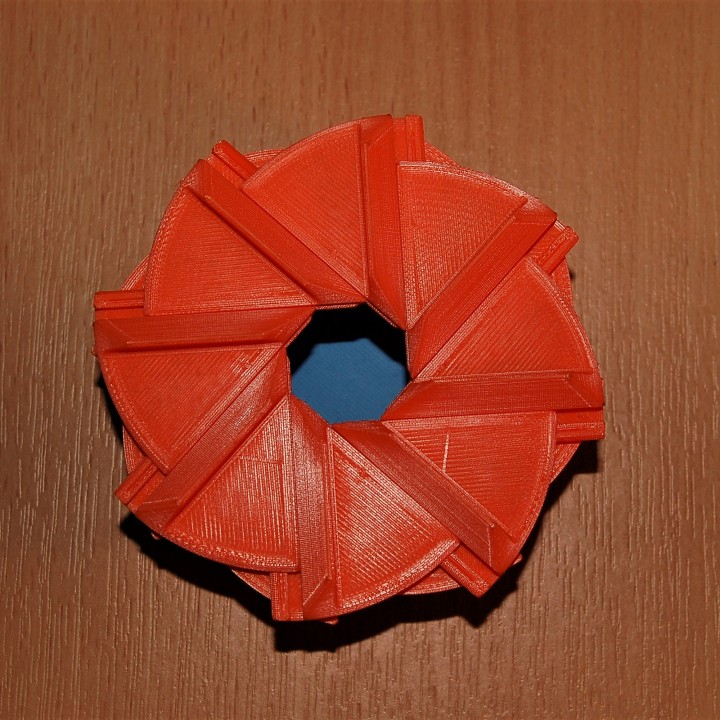 3D Printable Aperture Box by Brien Allison