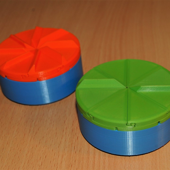 3D Printable Aperture Box by Brien Allison