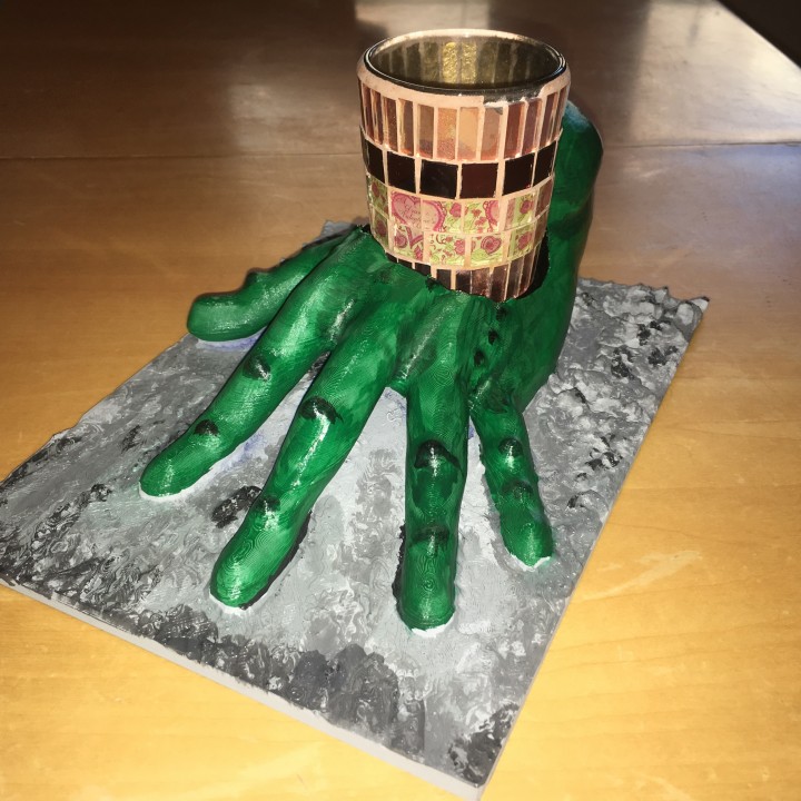 3D Printable Alien Candle Holder by Patrick Cannon