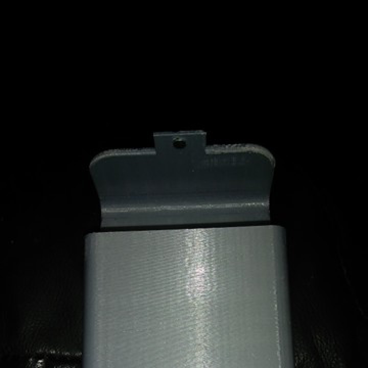 3D Printable Deadpool Inspired Belt Pouches by FanGEEKtastic