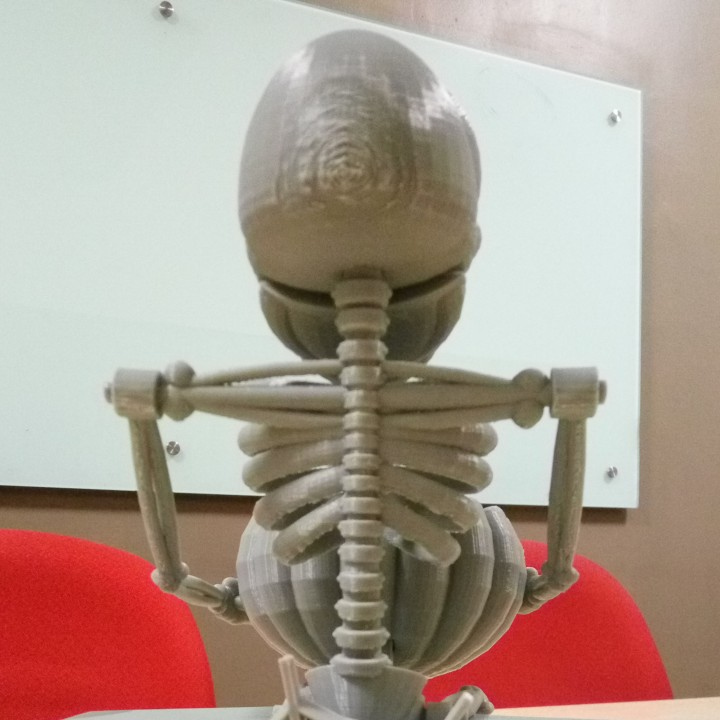3D Printable Laughing Skeleton by Fasya Daud