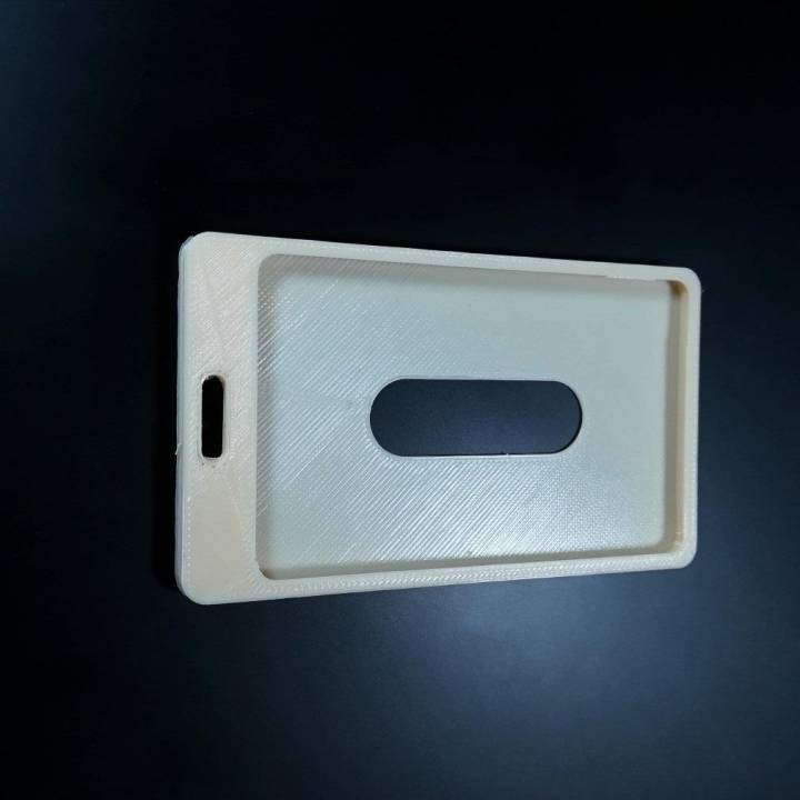 3D Printable ID Card Holder by Lim