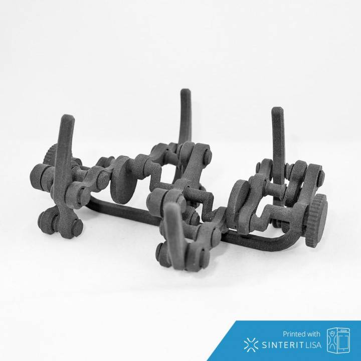 3D Printable Mechanic Spider Legs Scupture by Juan José García González