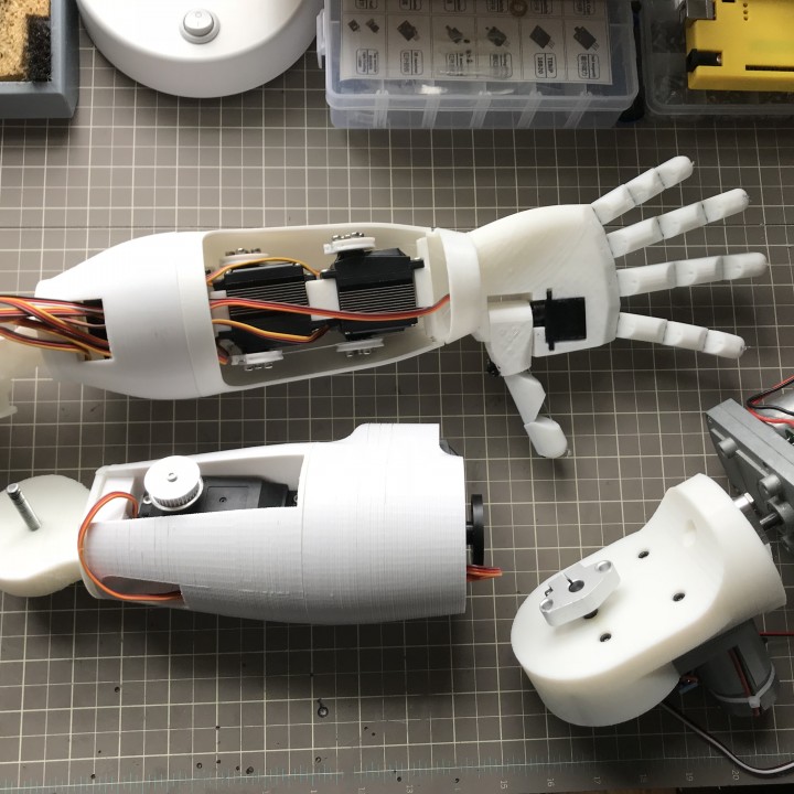 3D Printable Humanoid Robotic Torso PROTO1 by Ryan Gross