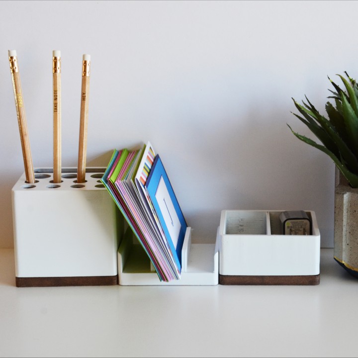 3D Printable Modular Desk Organizer by Duncan Smith