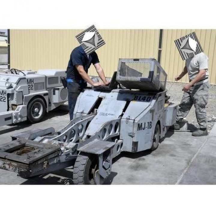 3D Printable vehicle MJ1B Bomb Lift by Rafael Lacerda