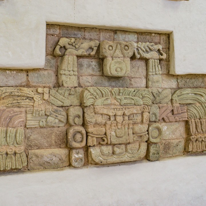 3D Printable Grotesque Mask by Scan The World