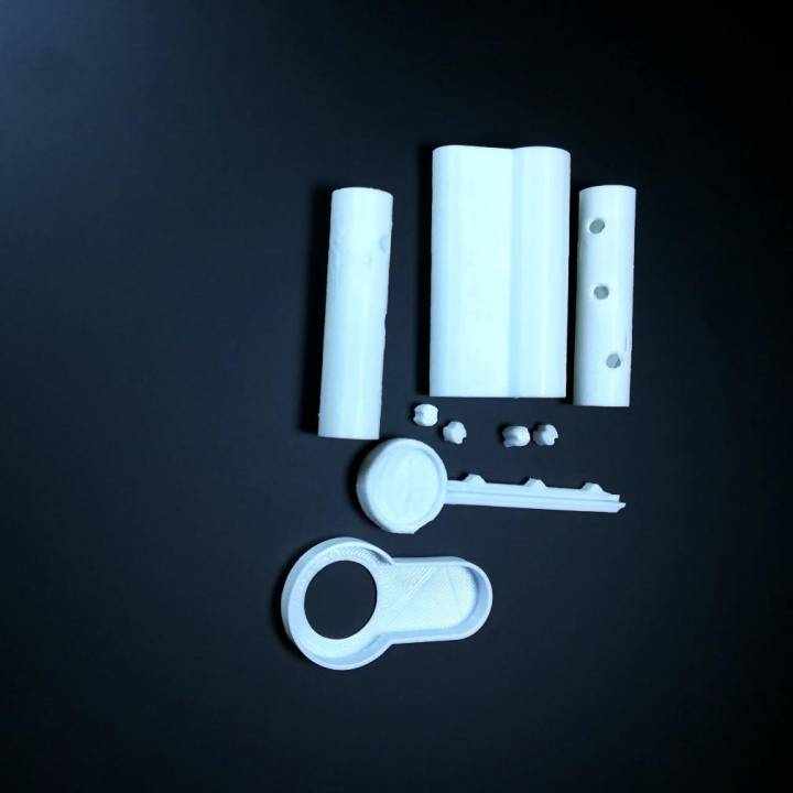 3D Printable Flexible Key and Curved Lock Channel by Nanek Ytrevel