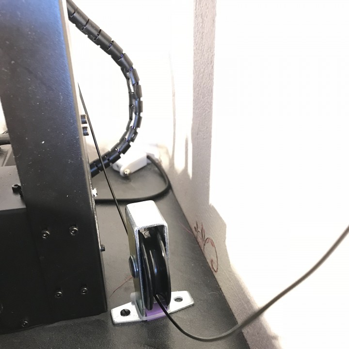 3D Printable Support Bobine Mural by emmanuel