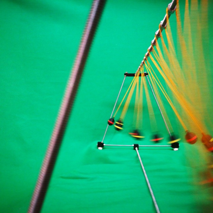 3D Printable Pendulum wave machine by Gene