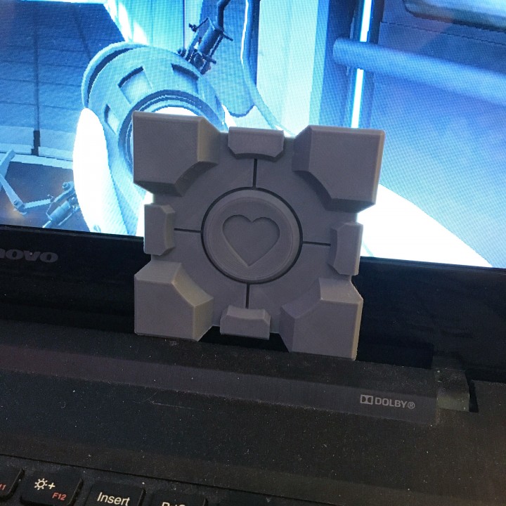3D Printable Weighted Companion Cube by Ian Smith