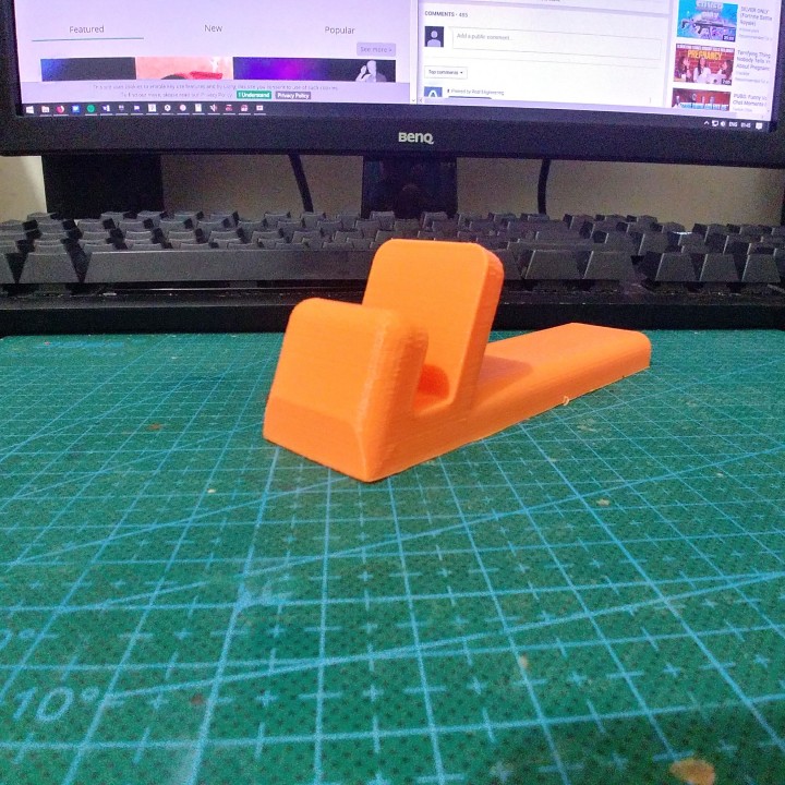 3D Printable Surface Pro 2/3/4 Stand by Kalani Ripley