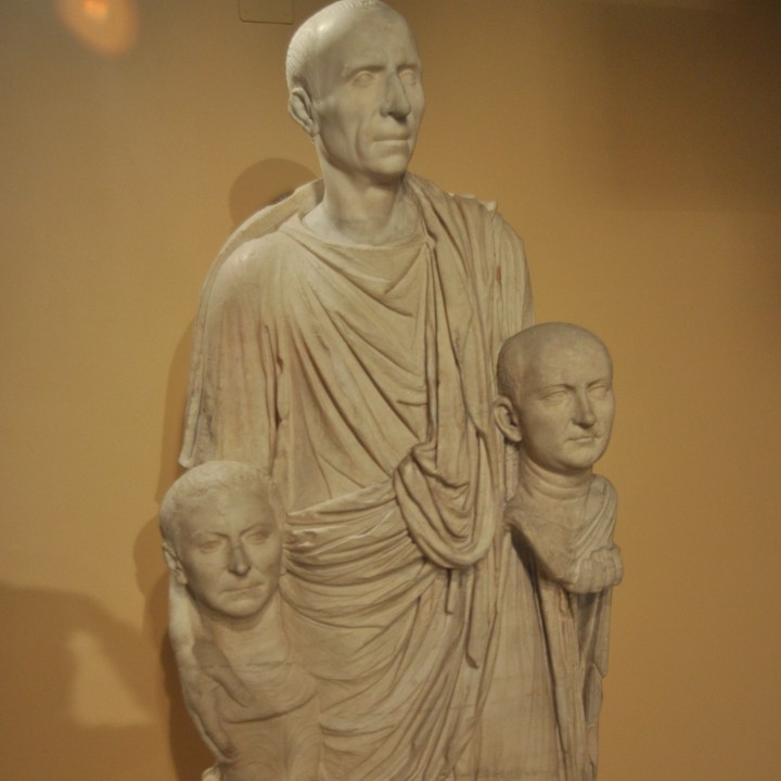 3D Printable Togaed Barberini by Scan The World