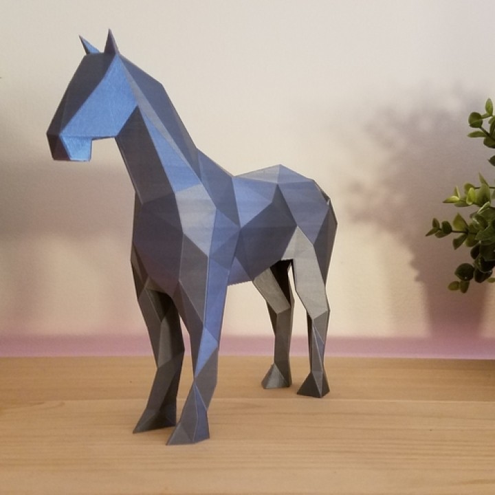 3D Printable Low Poly Horse by Turtleman