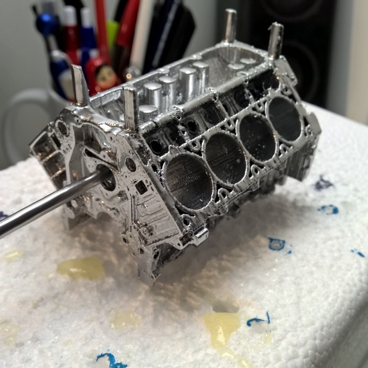 3D Printable Chevrolet V8 block by Daniele Caccavale
