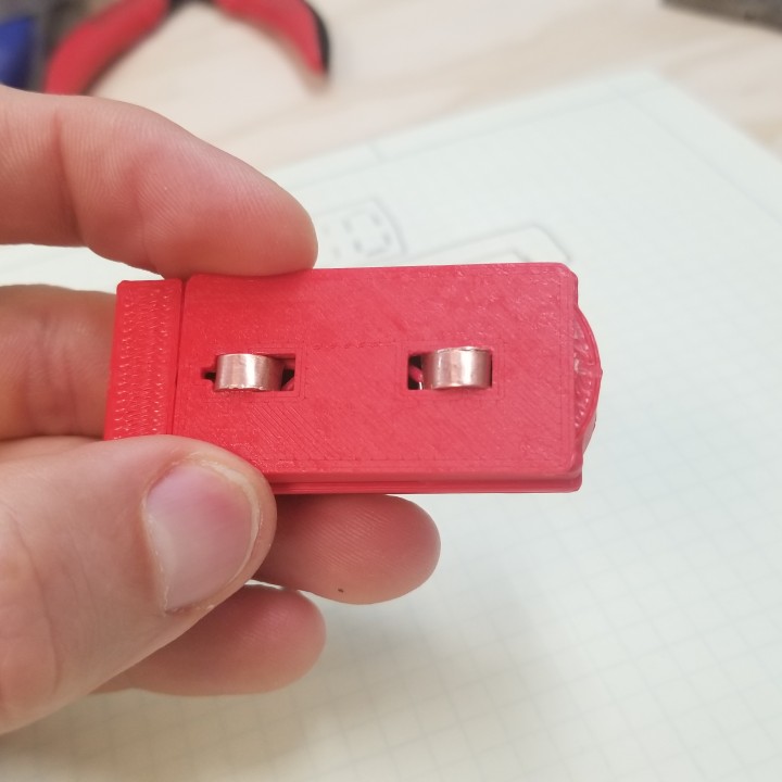 3D Printable Fatshark Goggles Battery Replacement 26650 Case by NeatherBot