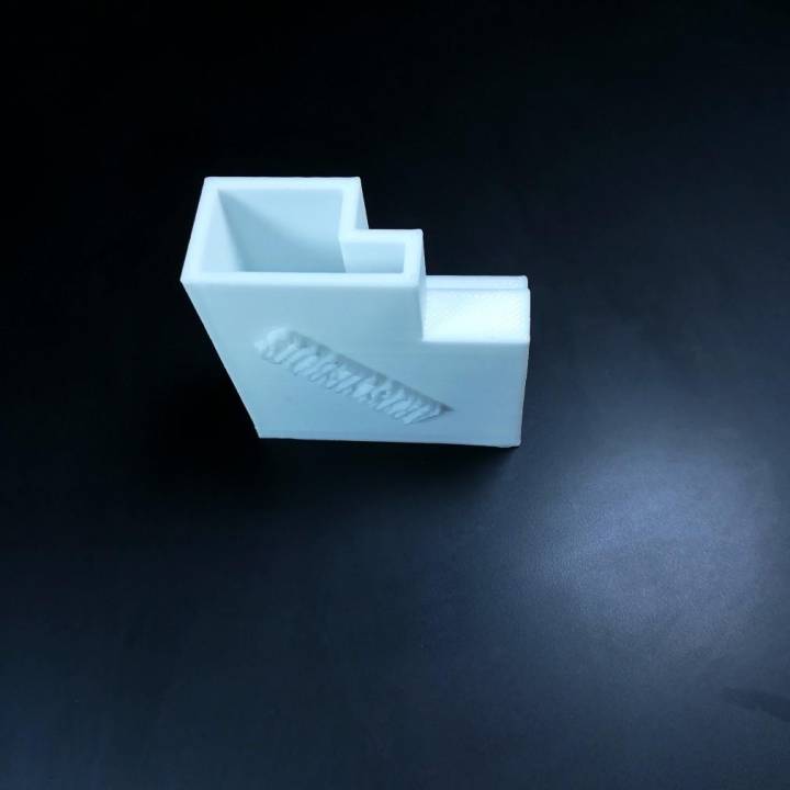 3D Printable angle de cadre by Regis Colin