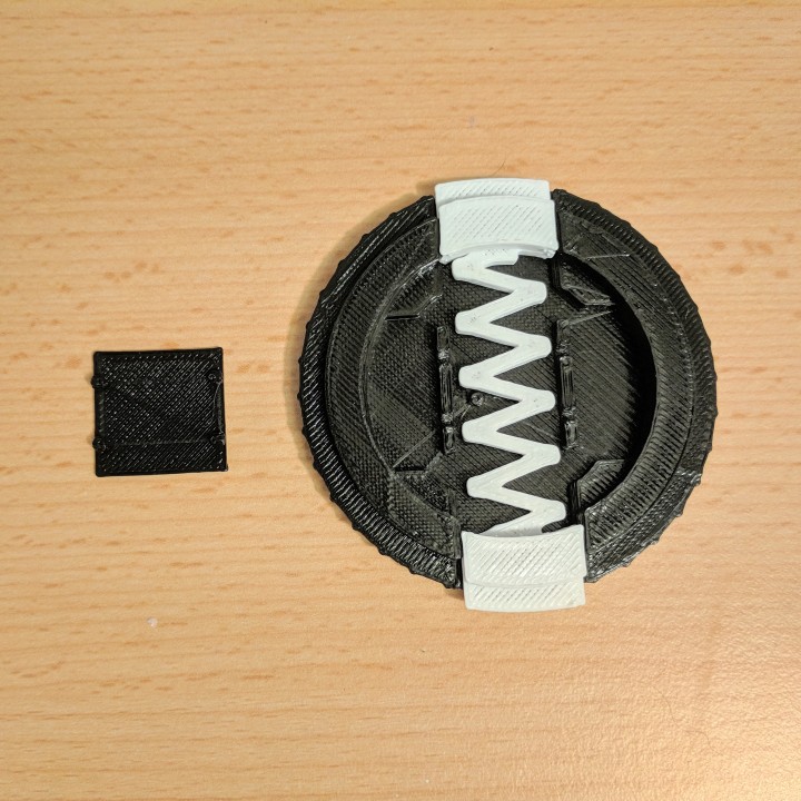 3D Printable 58mm Lens Cap by Chris Horton