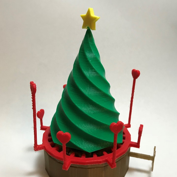 3D Printable Rotating Christmas Tree “Tinkercad Christmas” by Kevin Wang