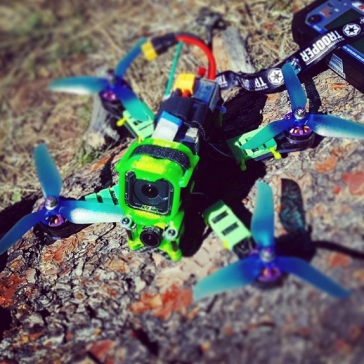 3D Printable 30A ESC Covers with LED mounting option by Daniel Ullrich