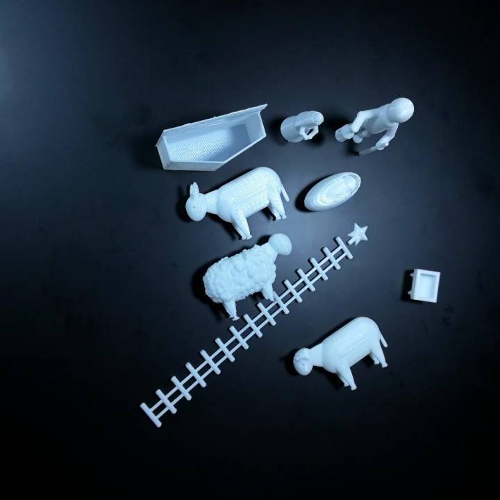 3D Printable Christmas Crib by Caro Aulenbacher