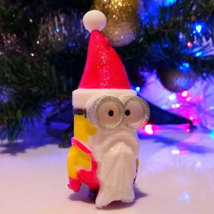 3D Printable Minion Santa by Michal Tarka