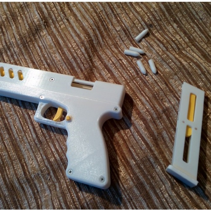 3D Printable Model Handgun - Fully functional toy with magazine and bullets! by Chris Johnstone