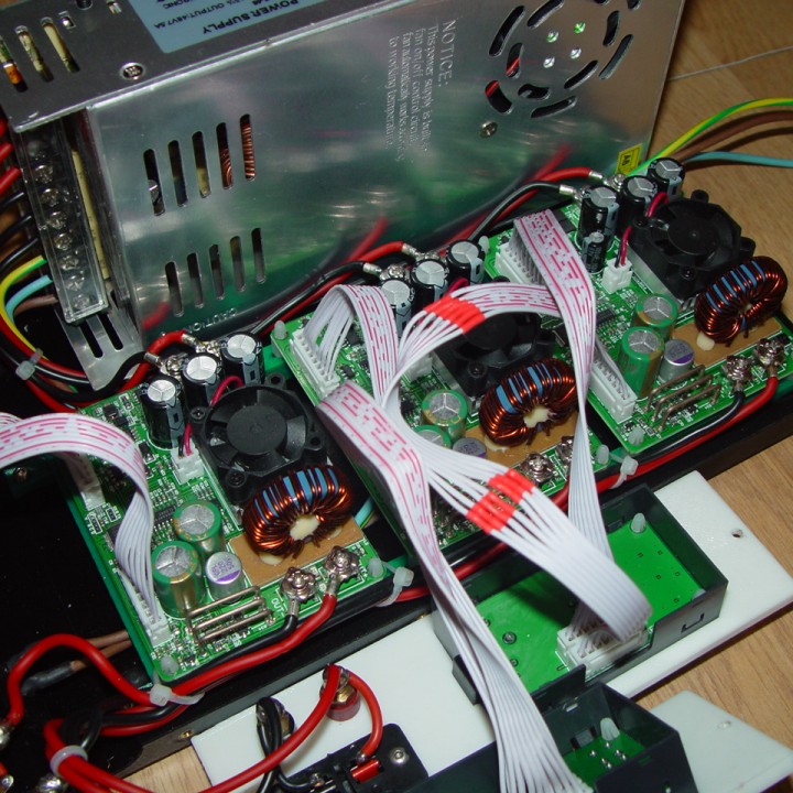 3D Printable Triple alim 0-50V 0-15A by LARBRE Jean-François