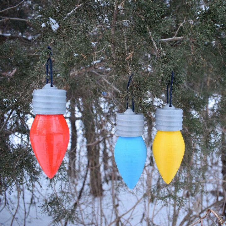 3D Printable Christmas Light Bulb Ornament by Tanya Wiesner