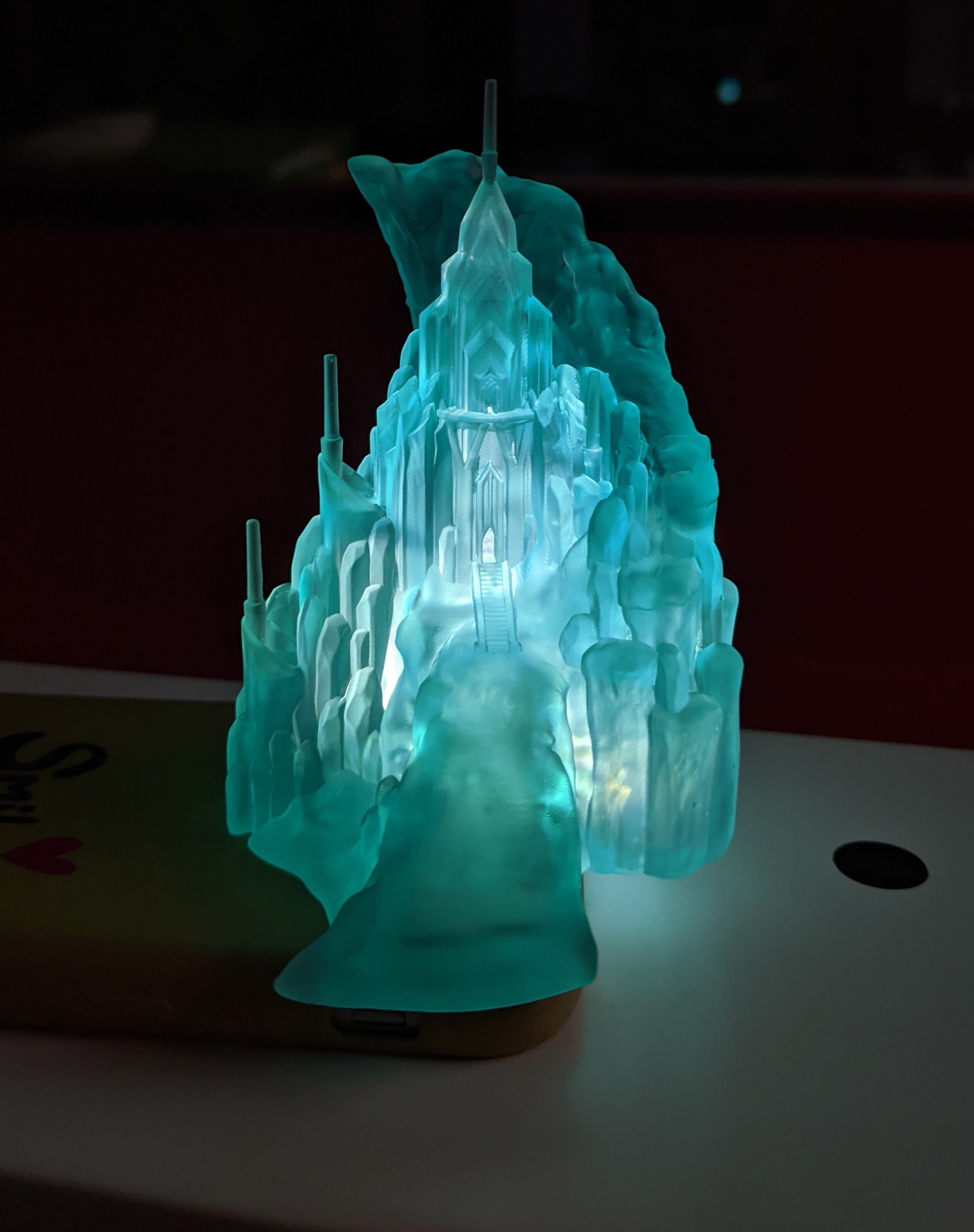 3D Printable Frozen Castle by Jukka Seppänen
