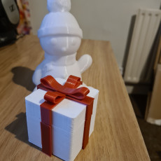 3D Printable Gift Box by Vladimir Mariano