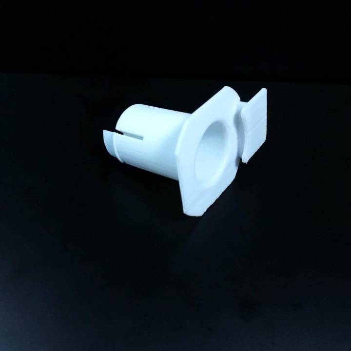 3D Printable Flashforge Creator Pro Spool Holder by Evert Weinhold