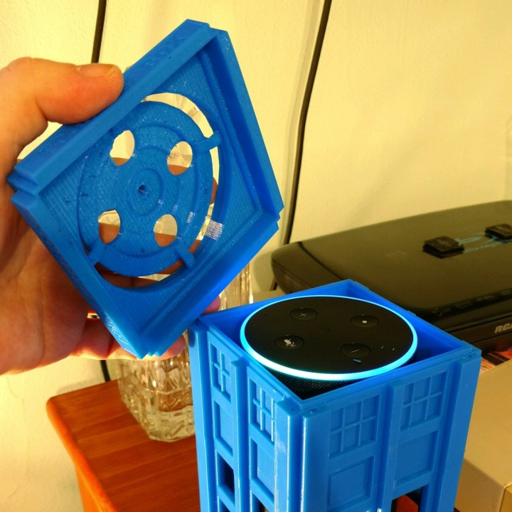 3D Printable Echo 2 Tardis Cover by Antonio Bruno