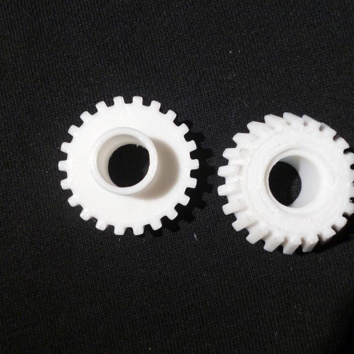 3D Printable Spline gears by Brett Plowman