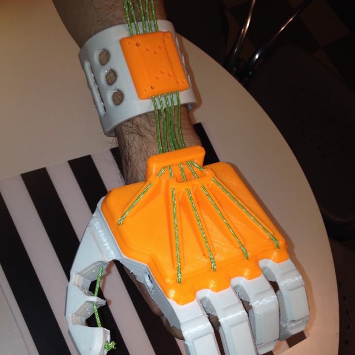 3D Printable MULTIHAND 3.0 by Macaroni Divisioni