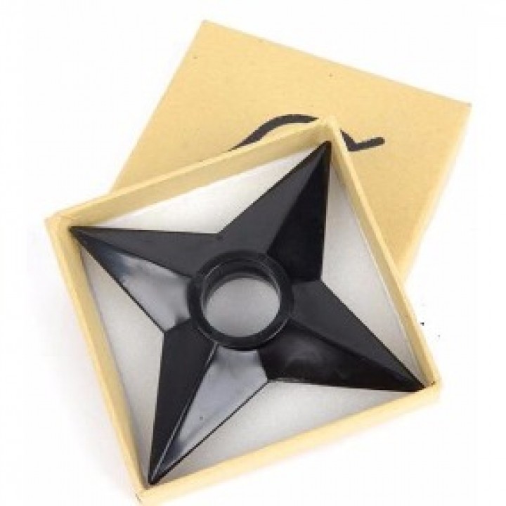3D Printable Shuriken Naruto (easy printing) by Juan Andres Niño