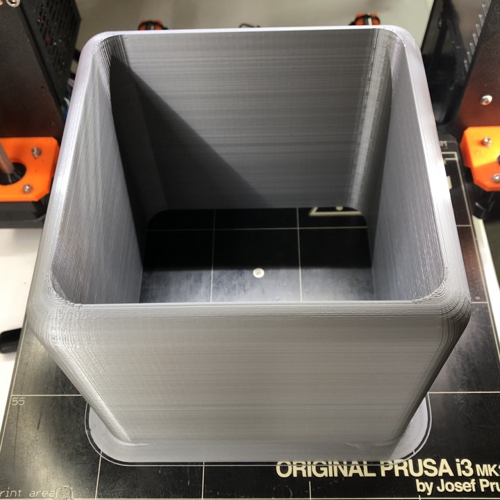 3D Printable Cube Shelf by Mikko Lepistö