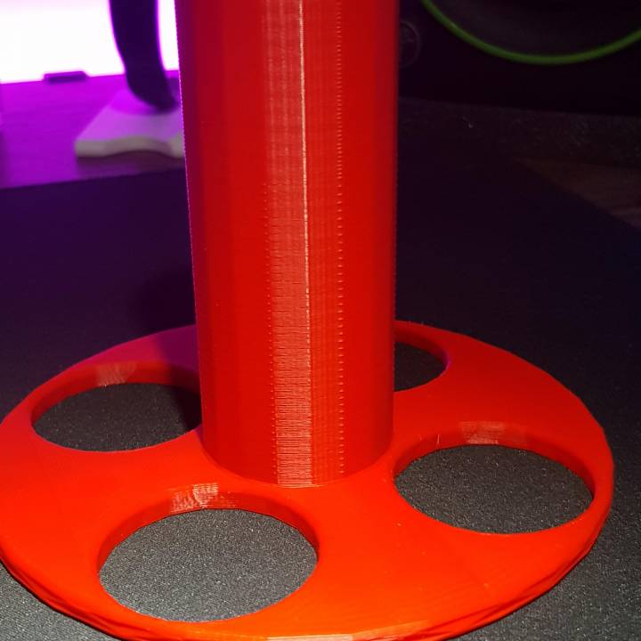 3D Printable Paper Towel Holder by Daniel Joslin