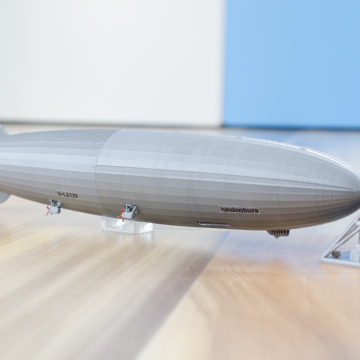 3D Printable LZ-129 Hindenburg - scale 1/1000 by vandragon_de