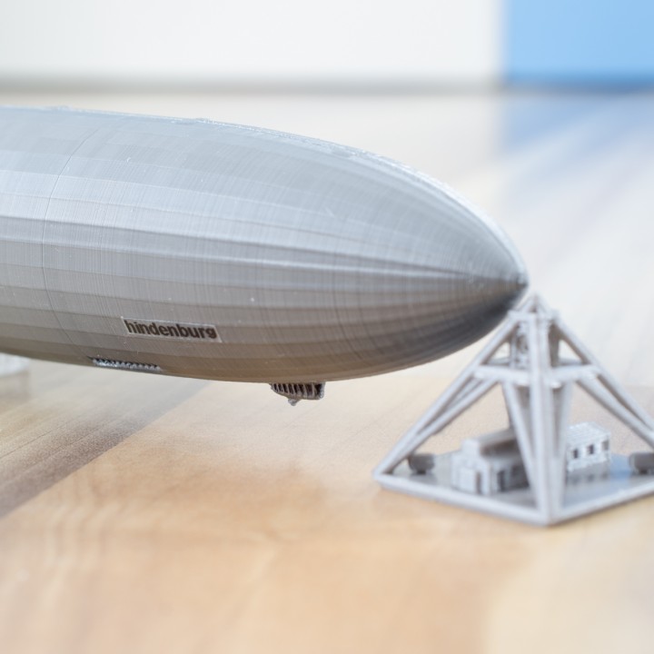3D Printable LZ-129 Hindenburg - scale 1/1000 by vandragon_de