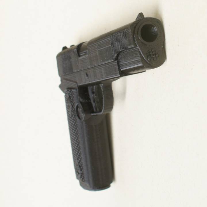 3D Printable S and W 1911 pistol by Nicholas Robert Miller