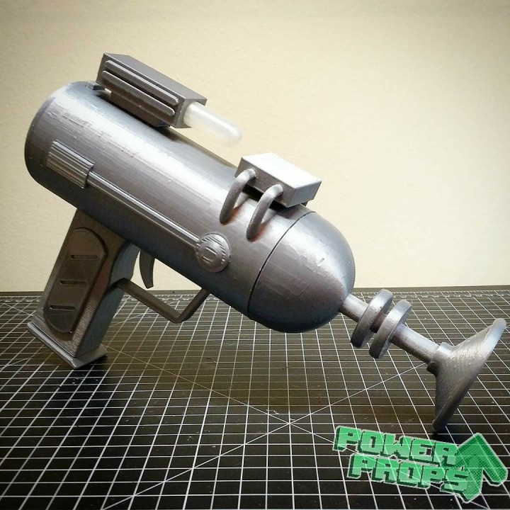 3D Printable Rick and Morty - Rick's Laser Gun by Power Up Props