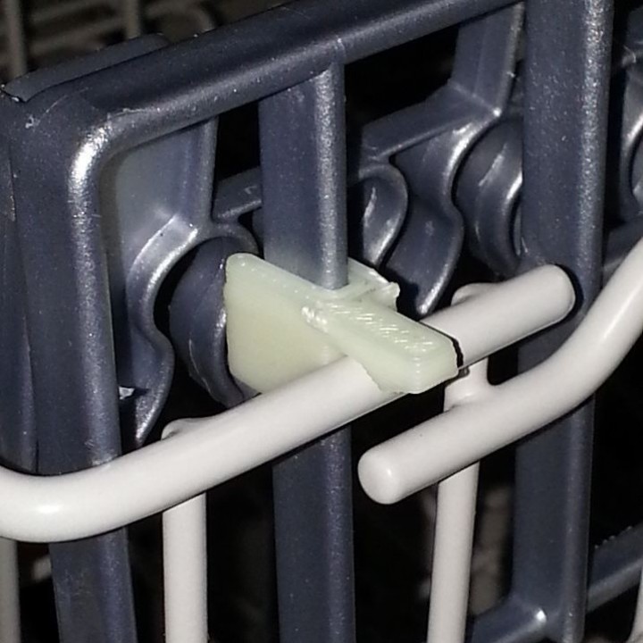 3D Printable Replacement dishwasher cup shelf clip by Michele31415